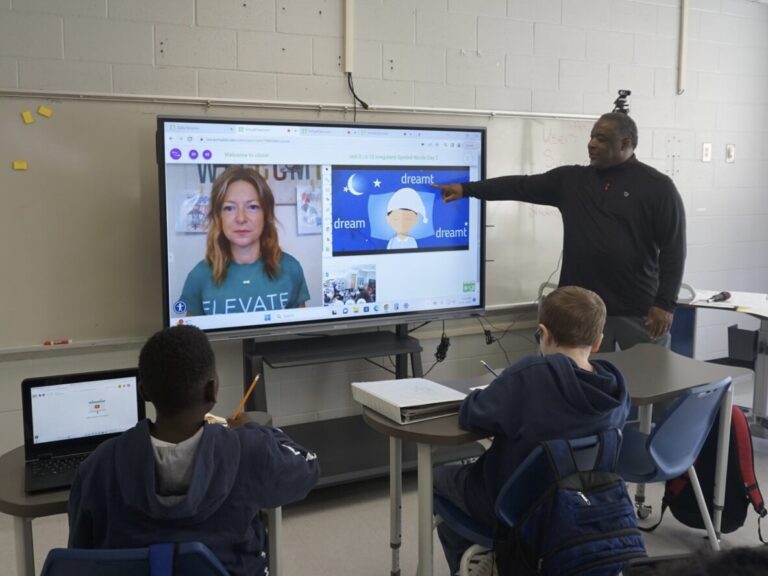 How LIVE Teaching Works | Elevate K-12